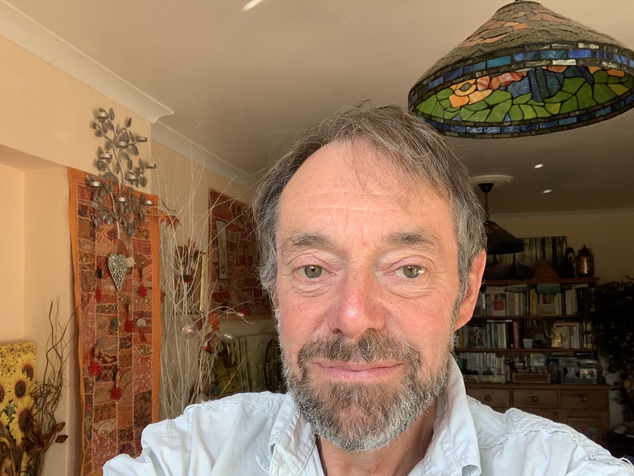 Robert Oulton – thehealingtrust.org.uk